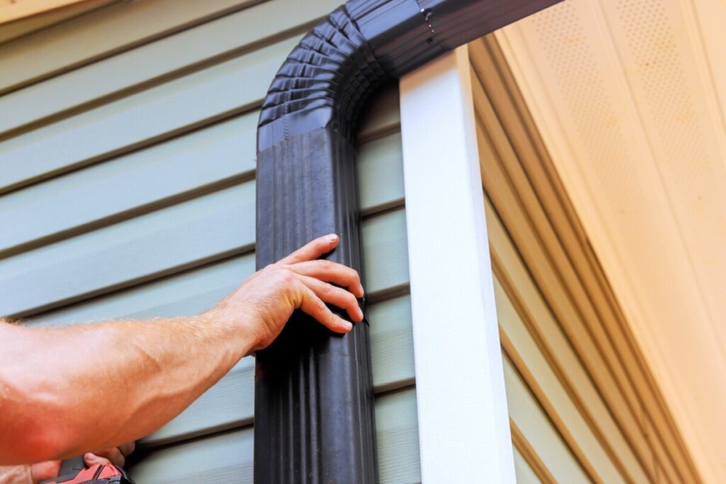 Seamless Gutter Installation Done Right: A Comprehensive Guide – Repairmen